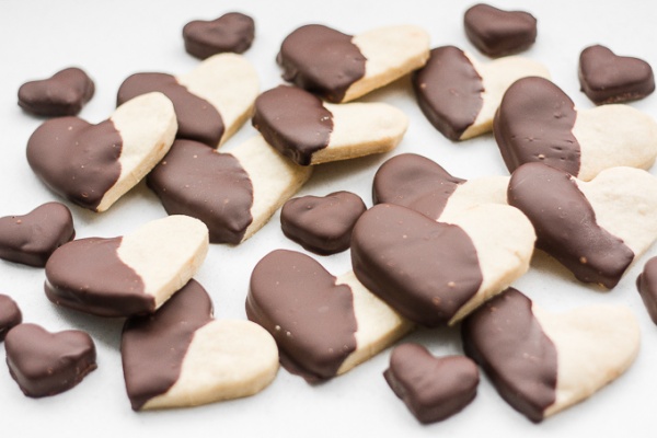 Chocolate-Dipped Shortbread Heart Cookies - Ahead of Thyme